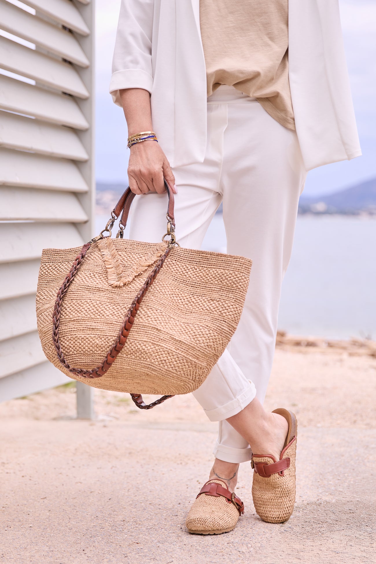 Sac Trapeze en Raphia x Veronika Loubry - Taille moyenne | IBELIV